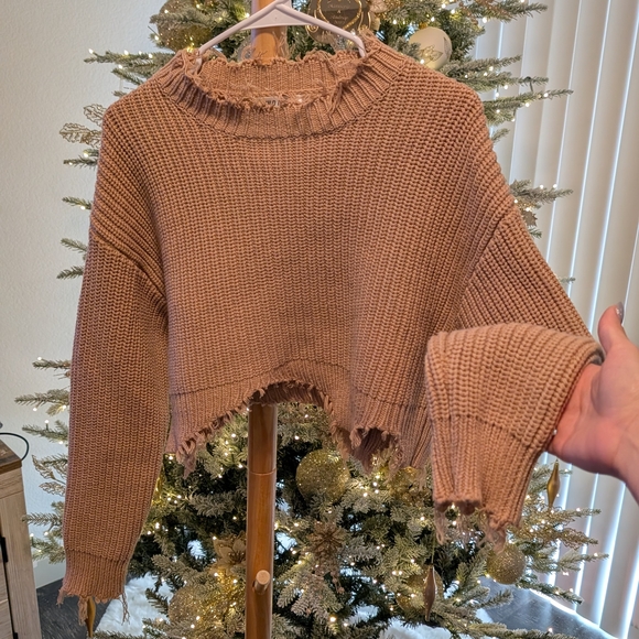Wild Honey | Sweaters | Wild Honey Frayed Edge Heavy Knit Crop Sweater ...